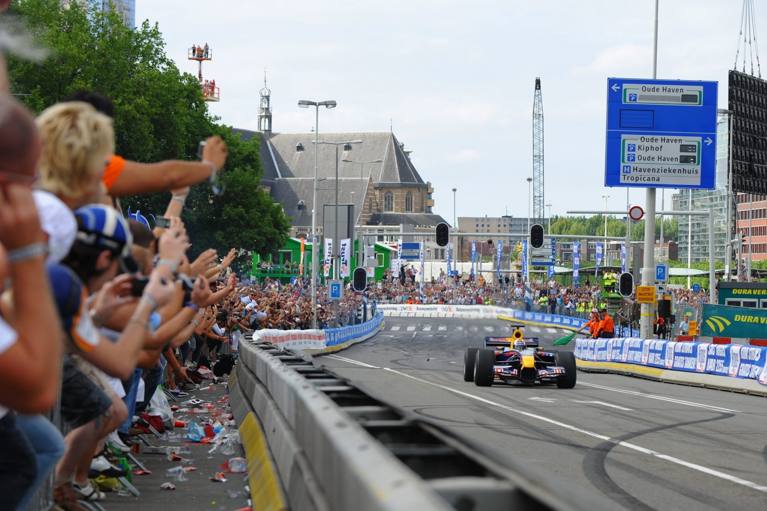 Red Bull naar tiende editie VKV City Racing - Formule1.nl