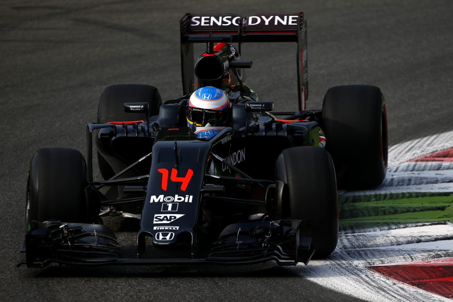 Alonso: “Proberen achter Red Bull aan te sluiten” - Formule1.nl