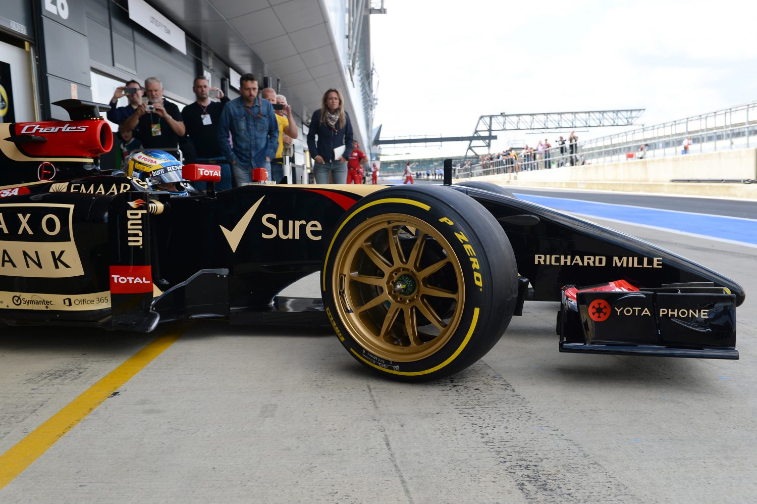 F1 denkt aan 18-inch wielen voor 2020 of 2021 - Formule1.nl