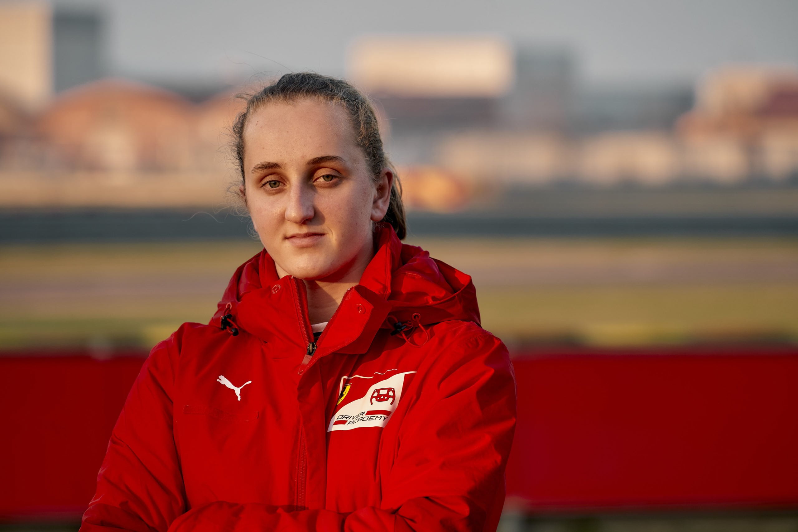 Nederlandse Maya Weug eerste vrouwelijke kadet Ferrari Driver Academy ...