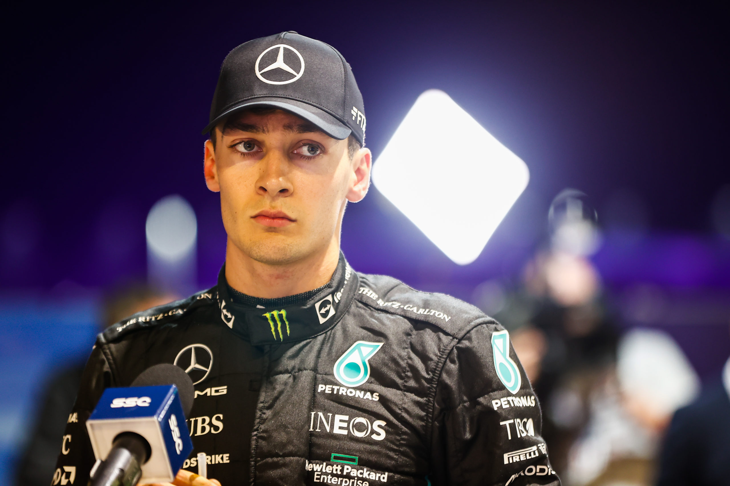 Russell baalt van slechte dag voor Mercedes: 'Maar we komen er wel'