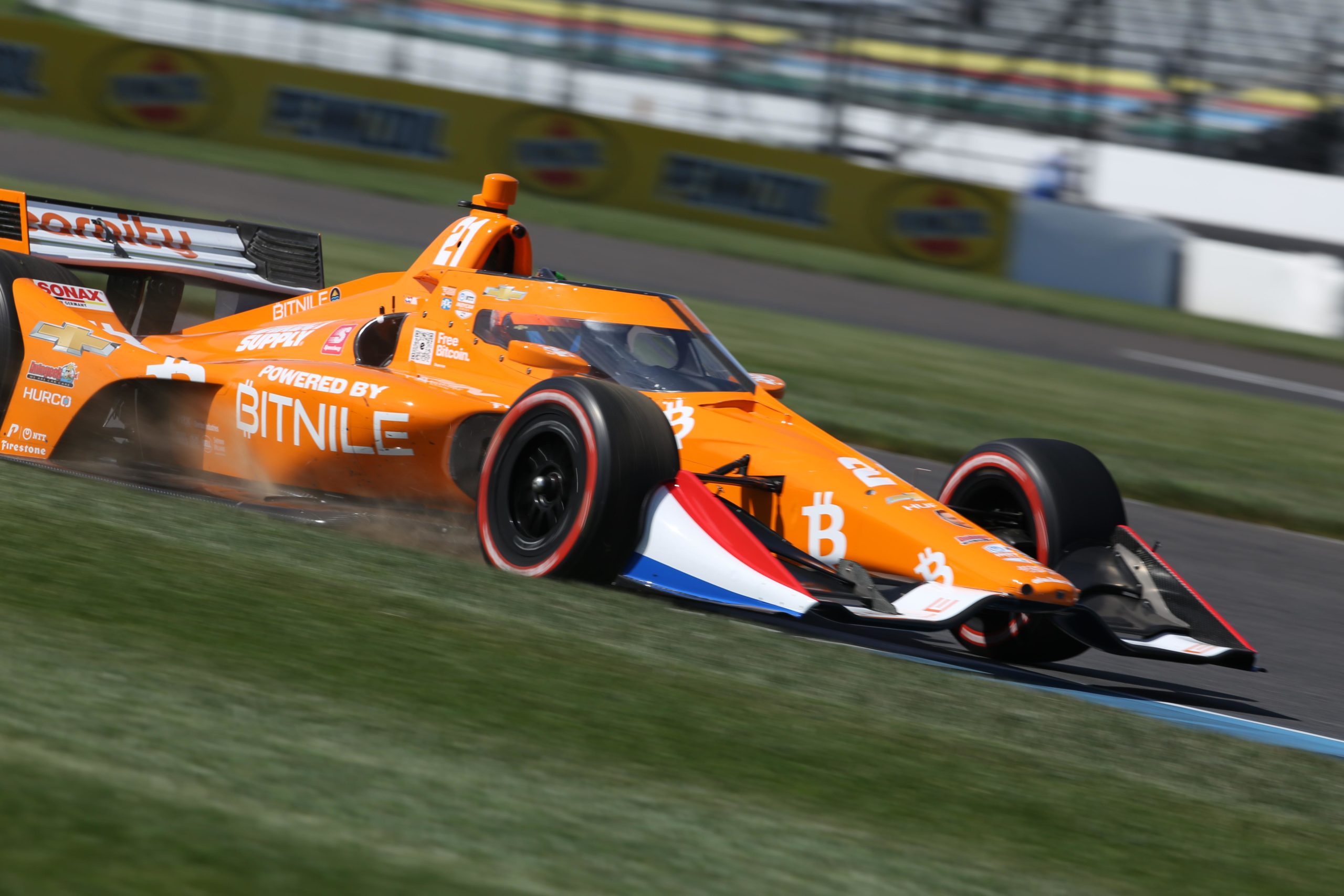 Indycar: Van Kalmthout zesde op Indy GP-circuit, Rossi wint na lange ...