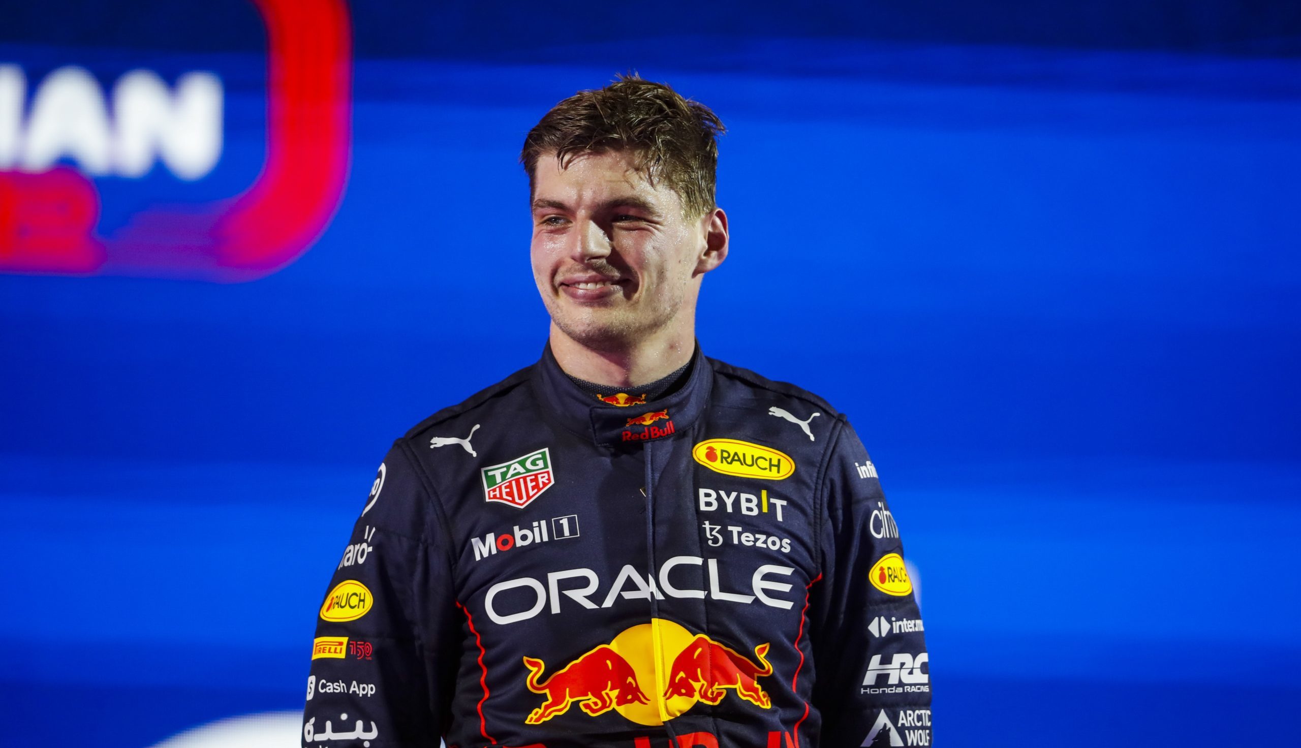 VIDEO: Zo won Max Verstappen vorig jaar in Saoedie-Arabië - Formule1.nl