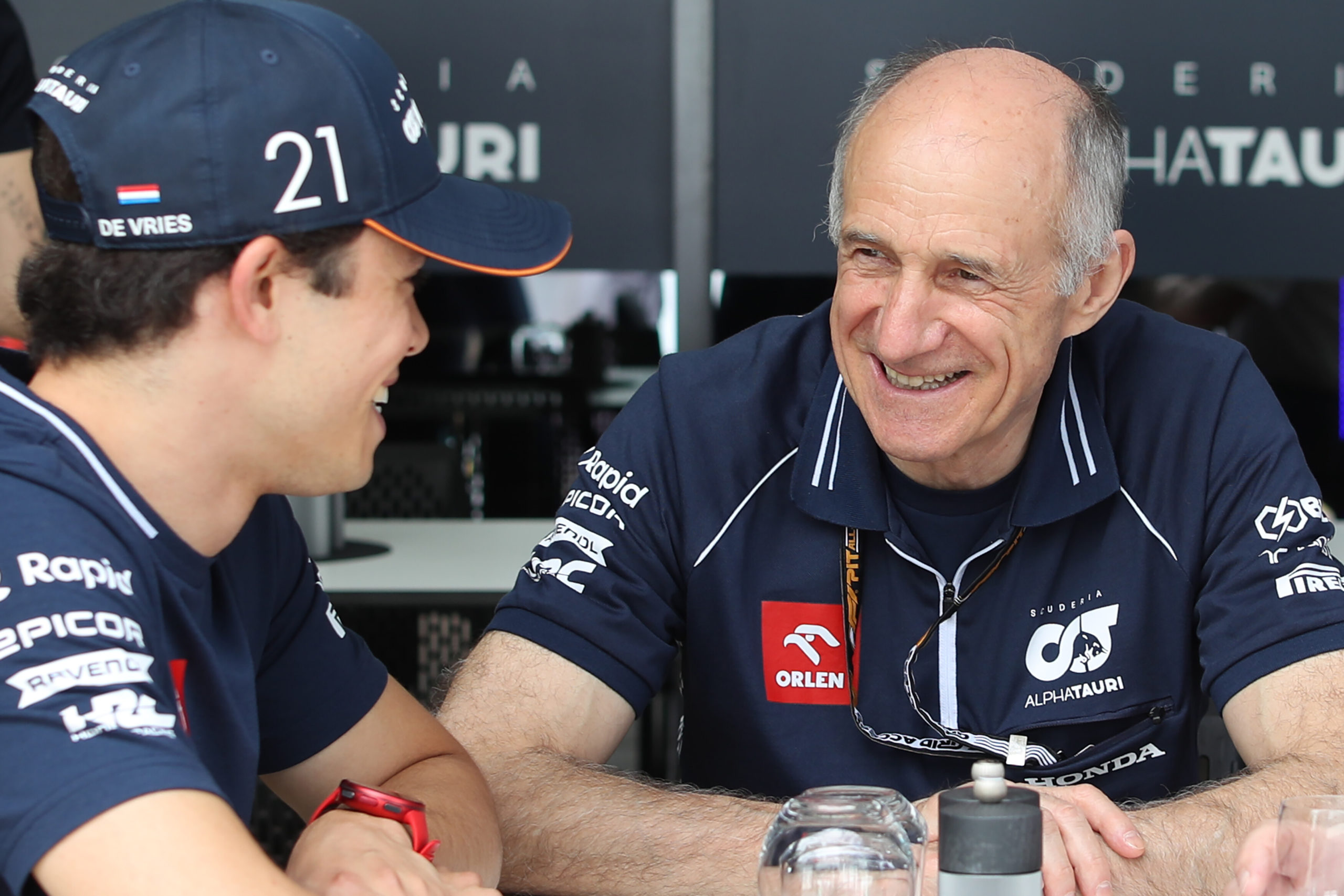 Tost kondigt vertrek aan bij AlphaTauri: Voor mijn 70e ben ik hier weg ...