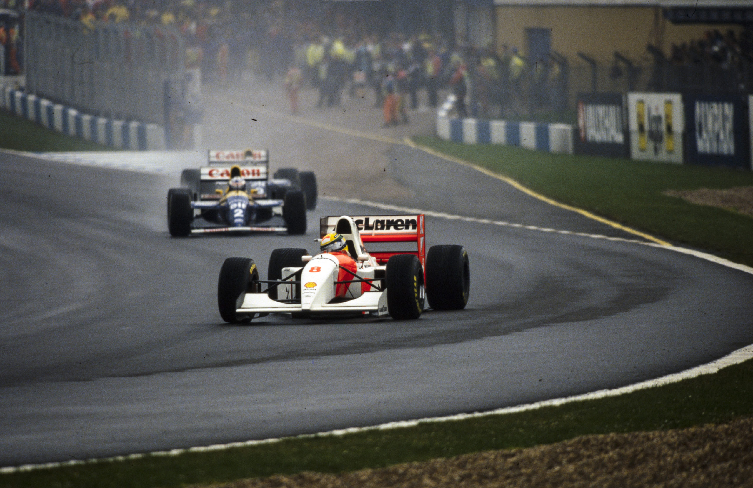 VIDEO: 11 april 1993, de dag dat Senna de wereld verbaasde - Formule1.nl