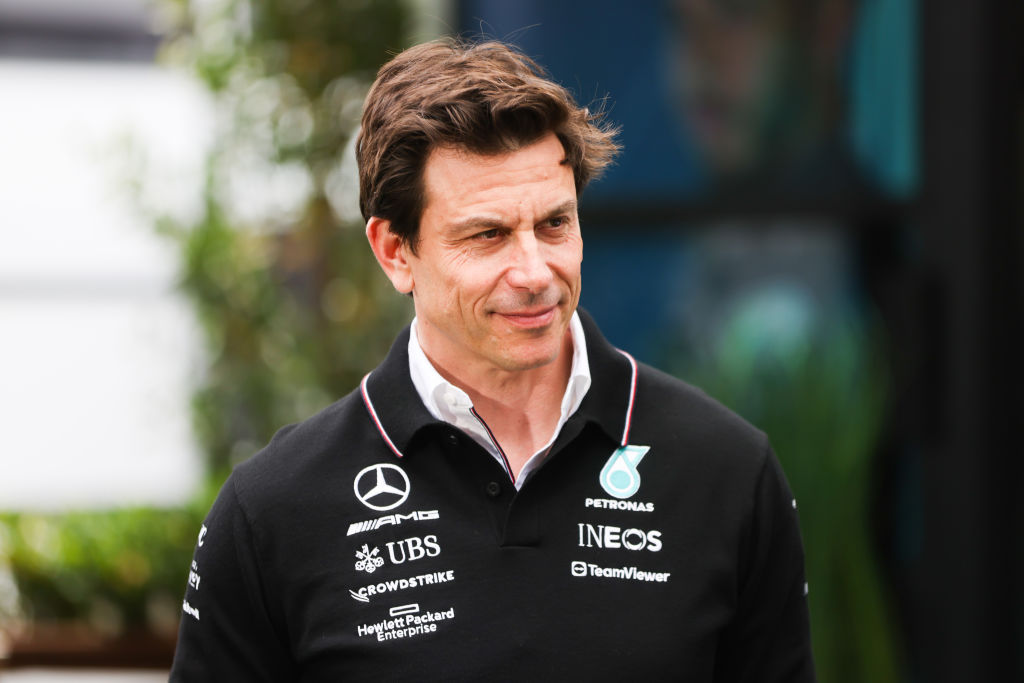 FIA onderzoekt mogelijke belangenverstrengeling Toto Wolff - Formule1.nl