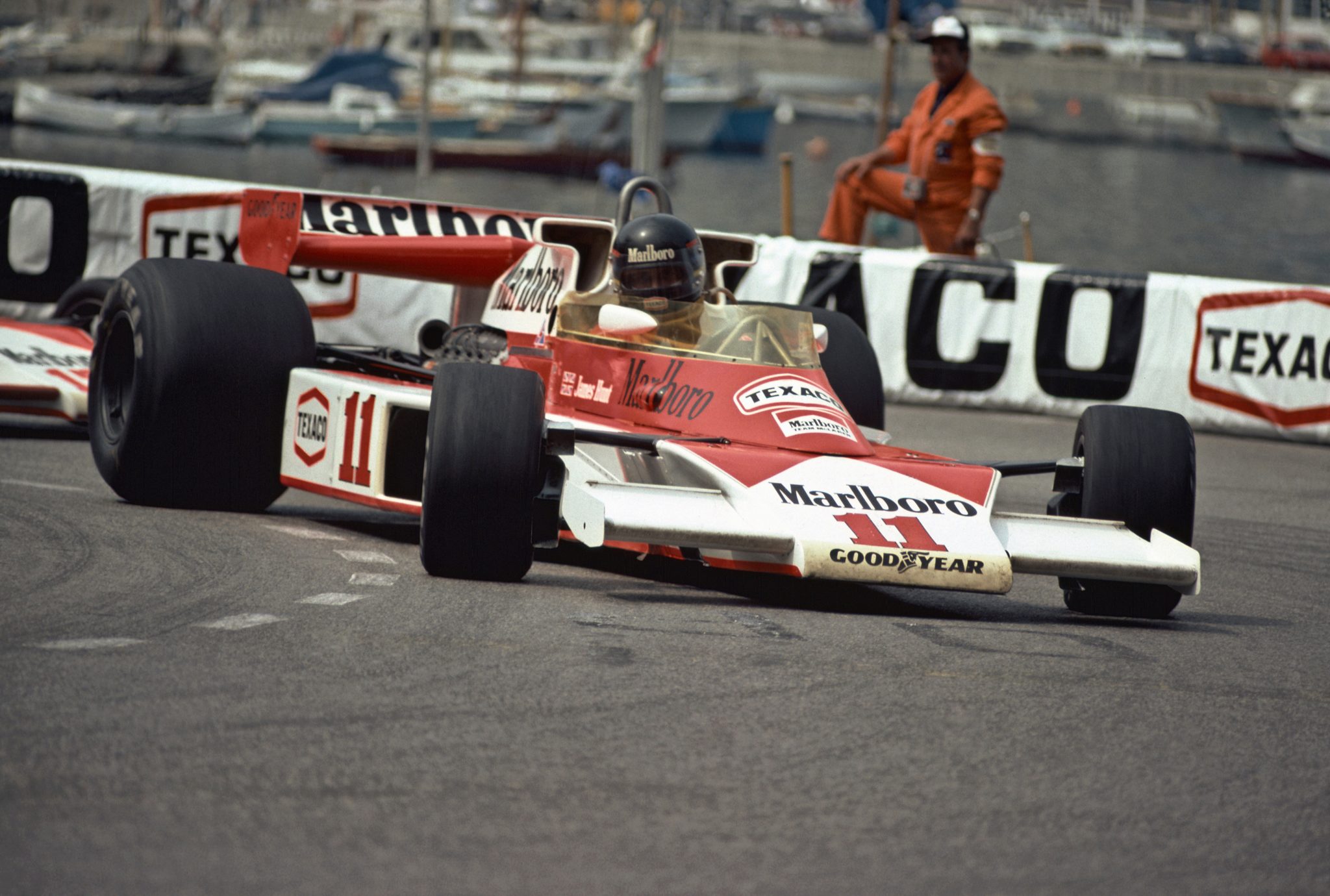 James Hunt, de laatste Playboy-racer: 'Ik hou van auto's, trofeeën en ...