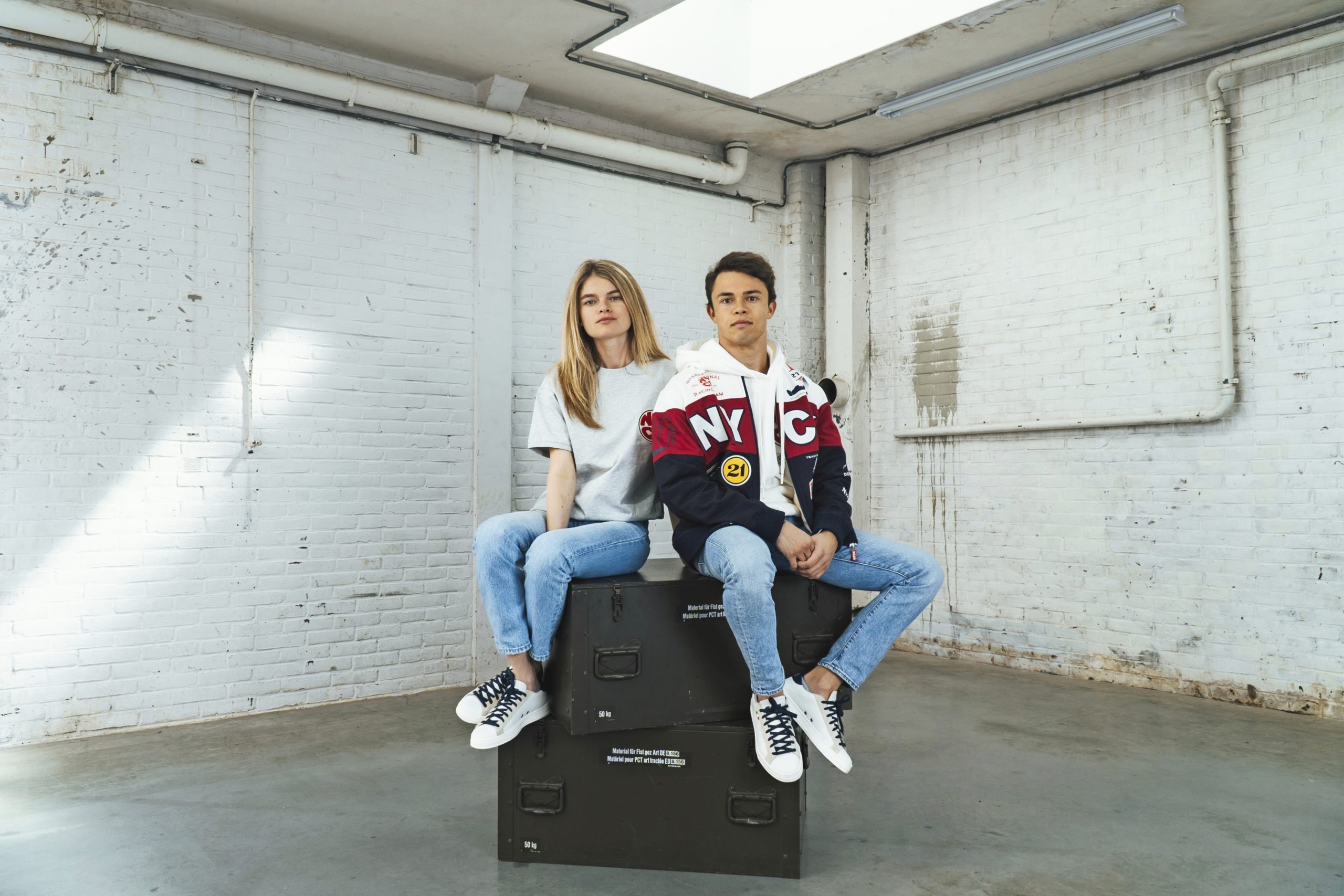 Eigen webshop voor Nyck de Vries: 'Mooi dat mensen je willen steunen ...