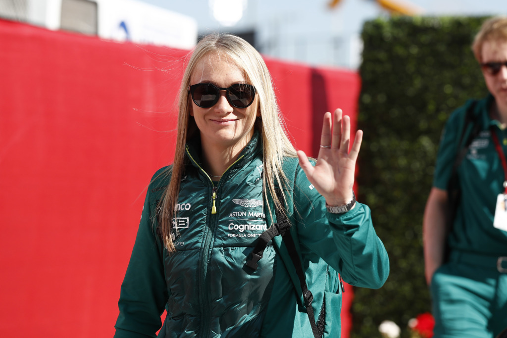 Jessica Hawkins eerste vrouw in vijf jaar die F1-auto test - Formule1.nl