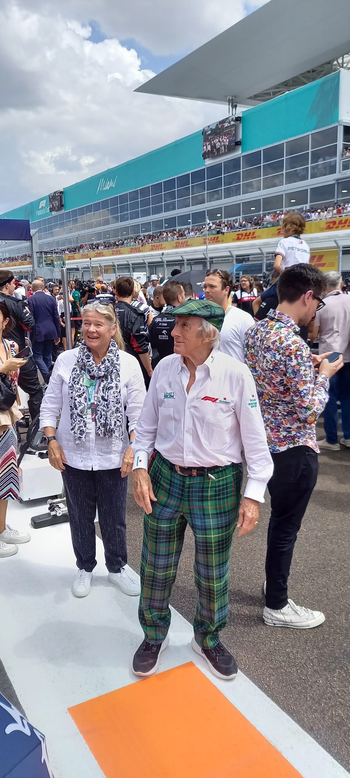 Achter de schermen in Miami: File in de paddock en op de grid - Formule1.nl