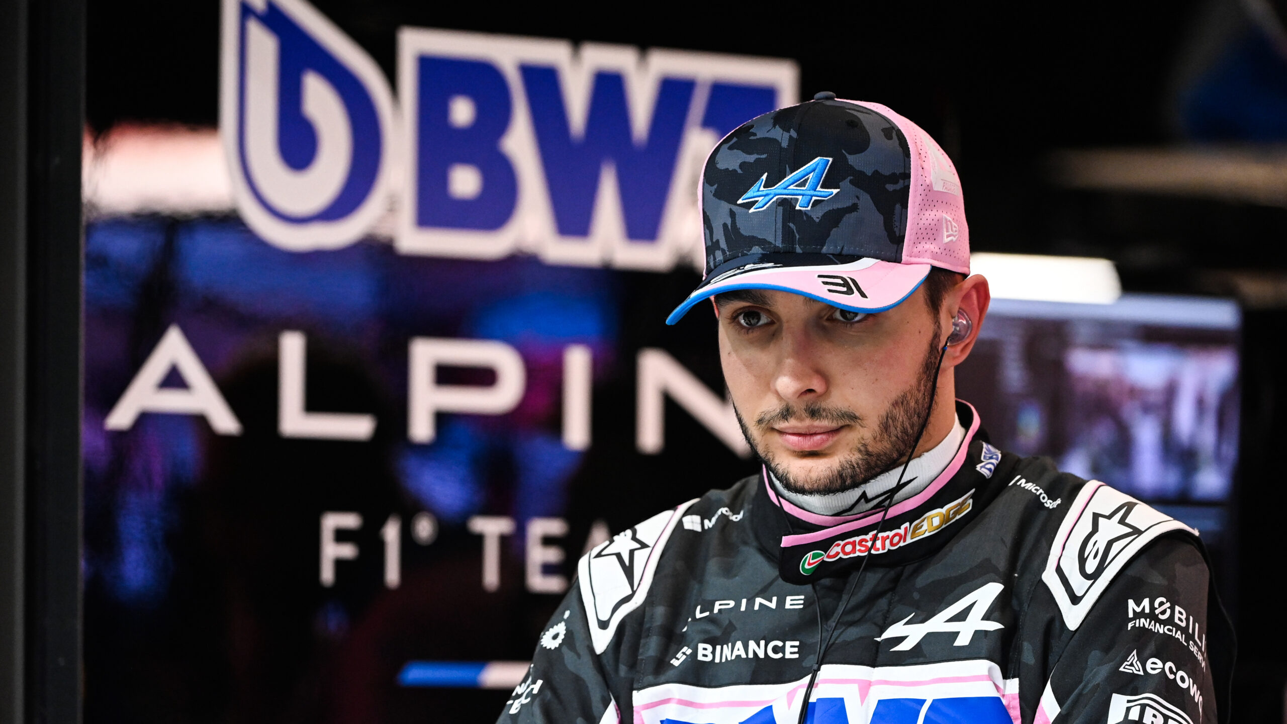 Alpine-coureur Esteban Ocon komt dit jaar al in actie voor Haas ...