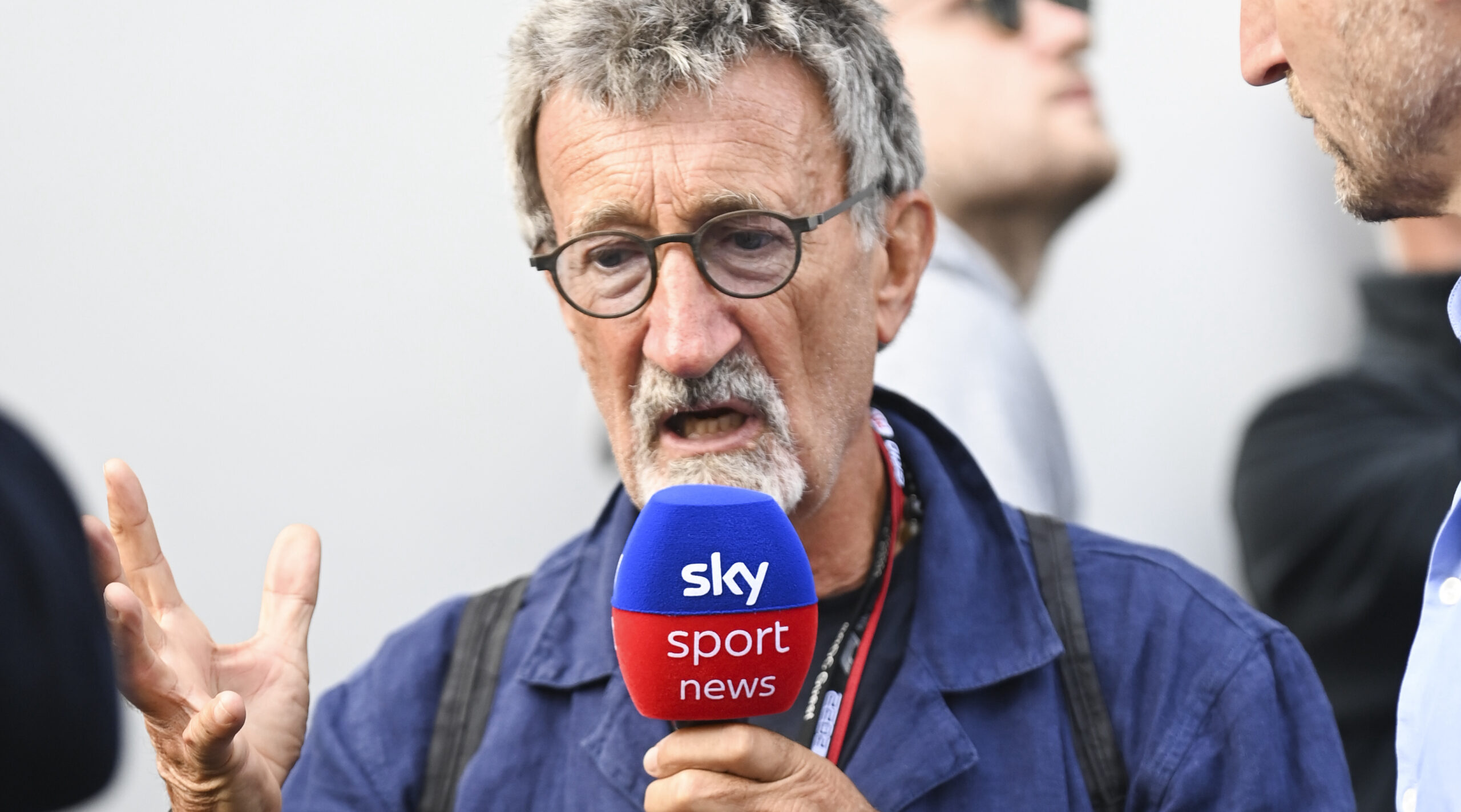 Jordan verdenkt wedstrijdleiding van sabotage: 'Norris moet de titel ...