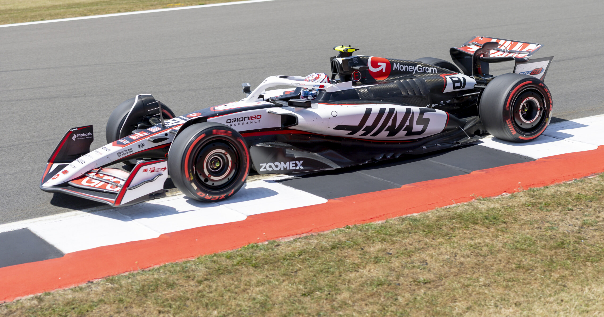 Bearman betreurt kostbare pitstraat-crash: 'Domme fout' - Formule1.nl