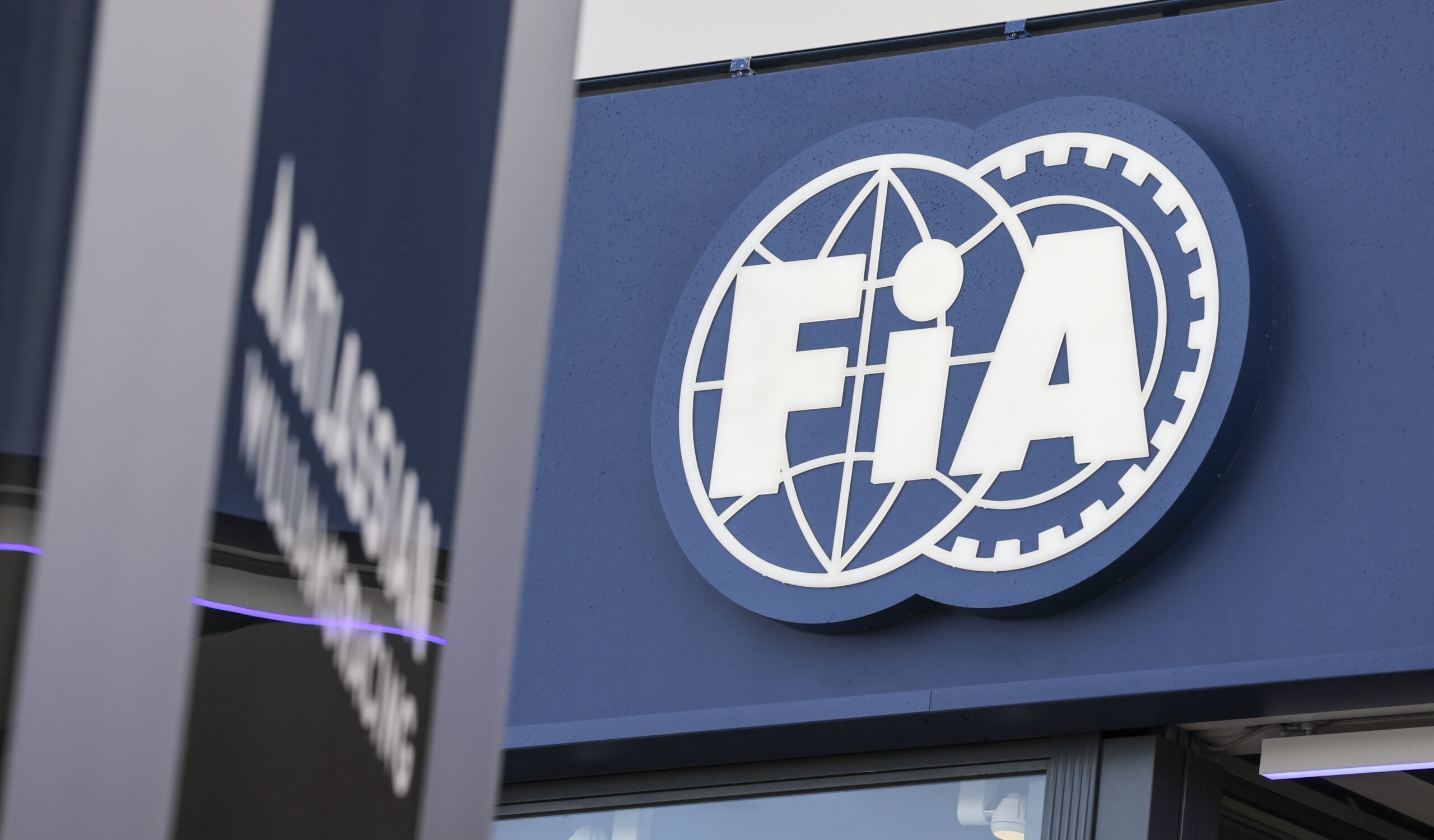 Eerste uitspraak in rechtszaak Laura Villars: FIA-verkiezingen gaan ...