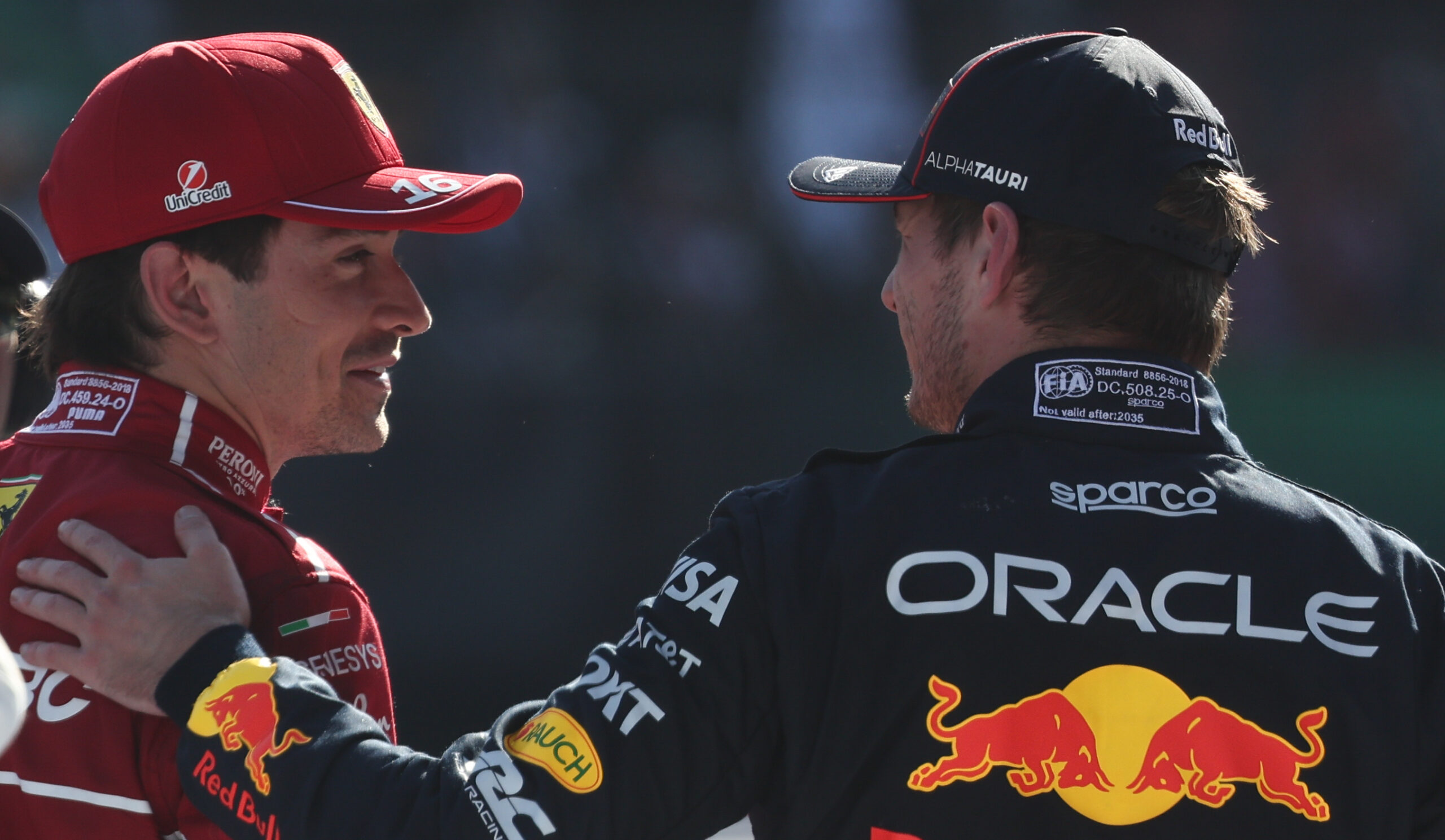 Oud-Ferrari-teambaas looft 'fenomenale' Verstappen: 'Volgende ...